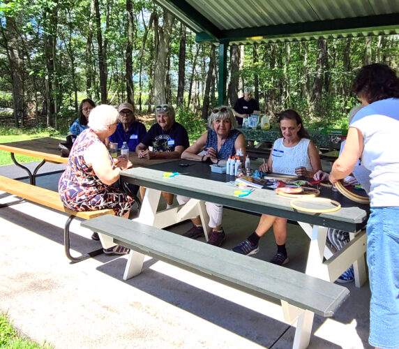Covenant Cafe enjoys warm weather, crafts at August meetings | News ...